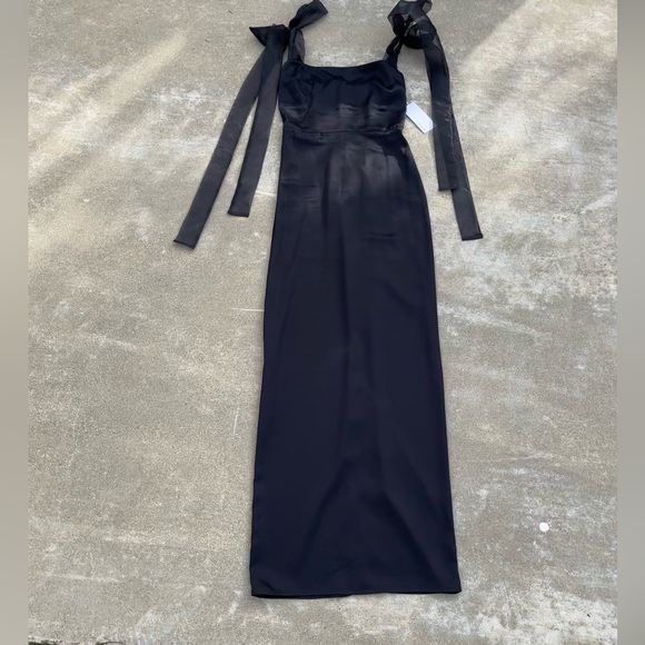 Reformation | Dresses | Nwt Reformation Kacia Satin Maxi Dress In Black ...